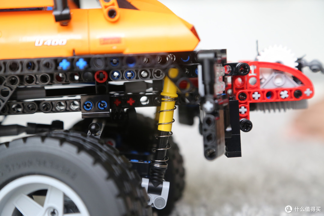 LEGO 乐高 8110 奔驰乌尼莫克 — 科技旗舰中的精品_拼插积木_什么值得买