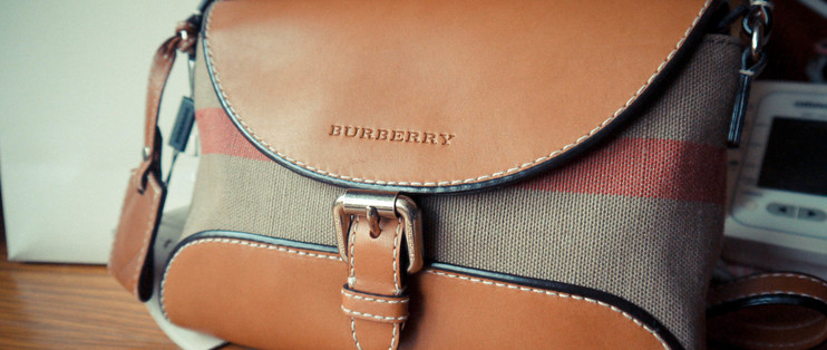 博柏利女士斜挎包怎么样 | 博柏利女士斜挎包质量怎么样 _什么值得买