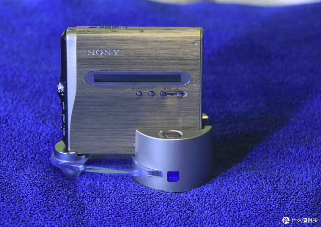 十周年忆往昔：Sony 机械式walkman时代的最后辉煌 MZ-NH1 MD_随身播放器_什么值得买