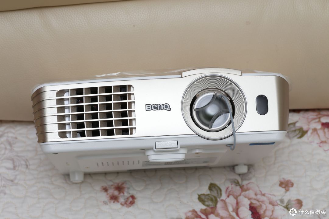 120寸真爽！BENQ 明基 I700 智能投影机评测_投影仪_什么值得买