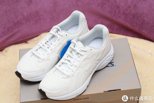 ASICS Advantage 女款健步鞋 & UGG Tylin 女士真皮休闲鞋 & Clarks Portland 2 男士皮鞋_女鞋_什么值得买