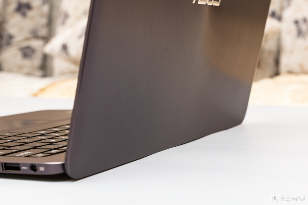 精于芯、简于形：华硕 ZenBook U305 笔记本电脑评测_笔记本电脑_什么值得买