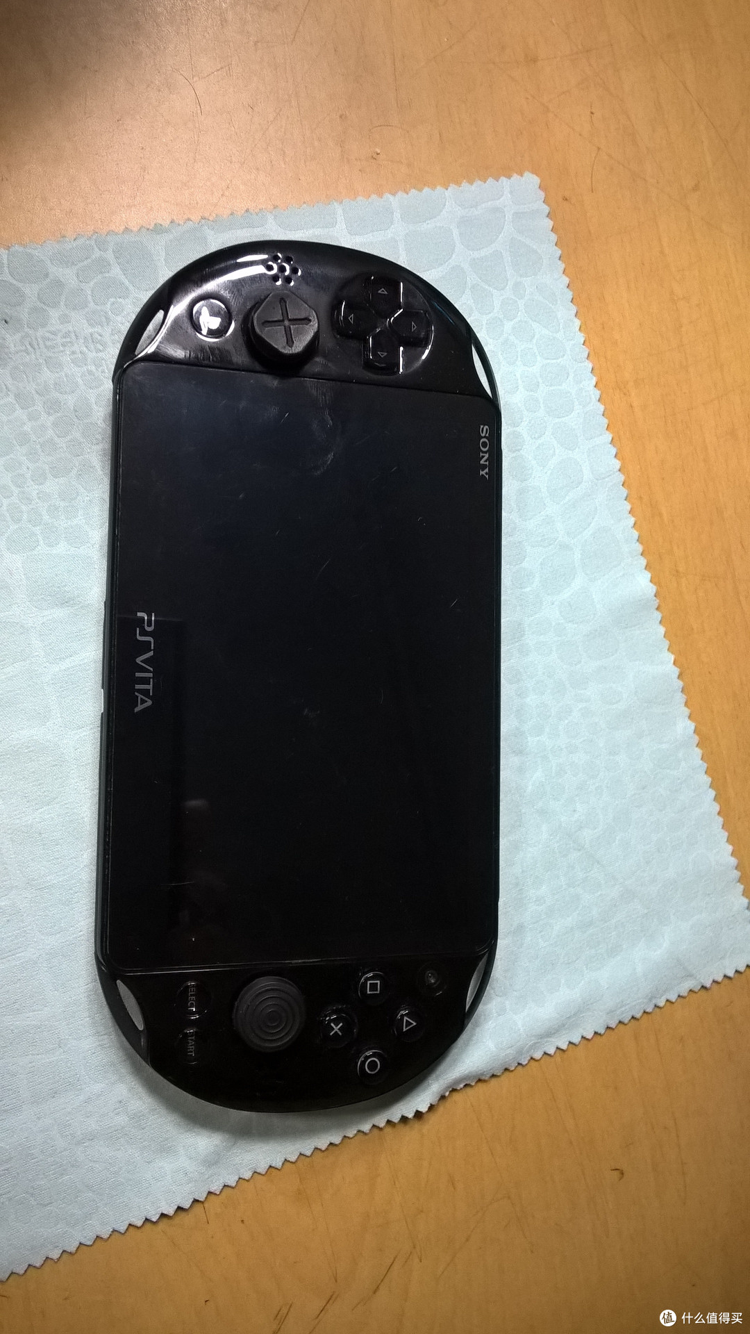 半年后的迟到晒单：SONY 索尼 PSV2000 游戏掌机_游戏机_什么值得买