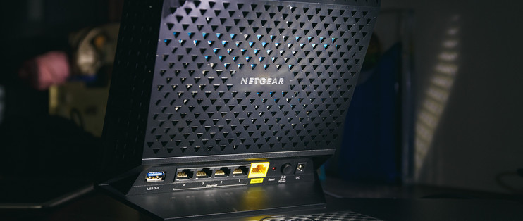 #双11晒战绩# NETGEAR 美国网件 R6300v2 开箱 附原固件和DD-WRT 2.4 & 5 GHz信号对比_路由器_什么值得买