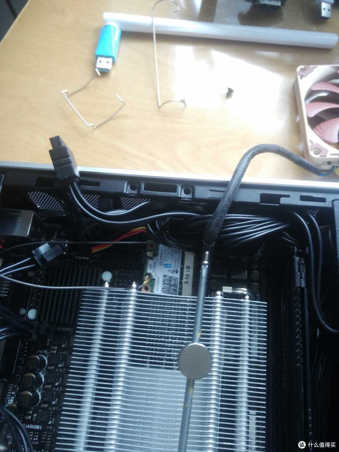 给迷你机箱加wifi，节省USB接口且保持美观_机箱_什么值得买