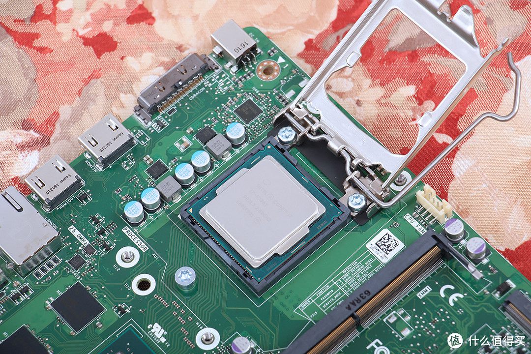 当之无愧的游戏小钢炮：Alienware Alpha R2 迷你游戏 PC 众测体验_电脑整机_什么值得买