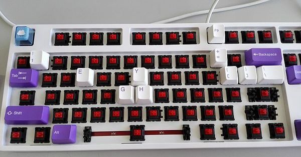 iKBC C104 机械键盘入手半年，清洗换新颜_键盘_什么值得买