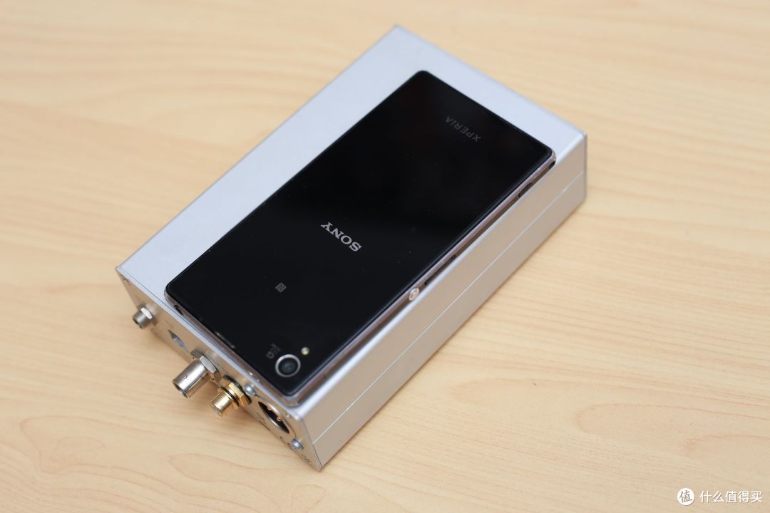 #本站首晒#民用数字界面之王— Weiss INT204 & 歌诗德 U12 入门数字界面_耳机放大器_什么值得买