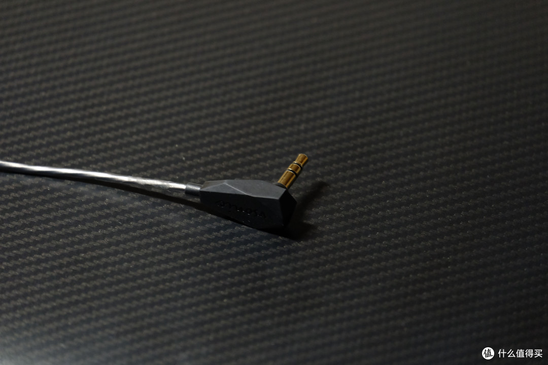 “四千元”旗舰的绝唱 — VSONIC 威索尼可 GR07X 开箱兼使用报告_耳塞式耳机_什么值得买