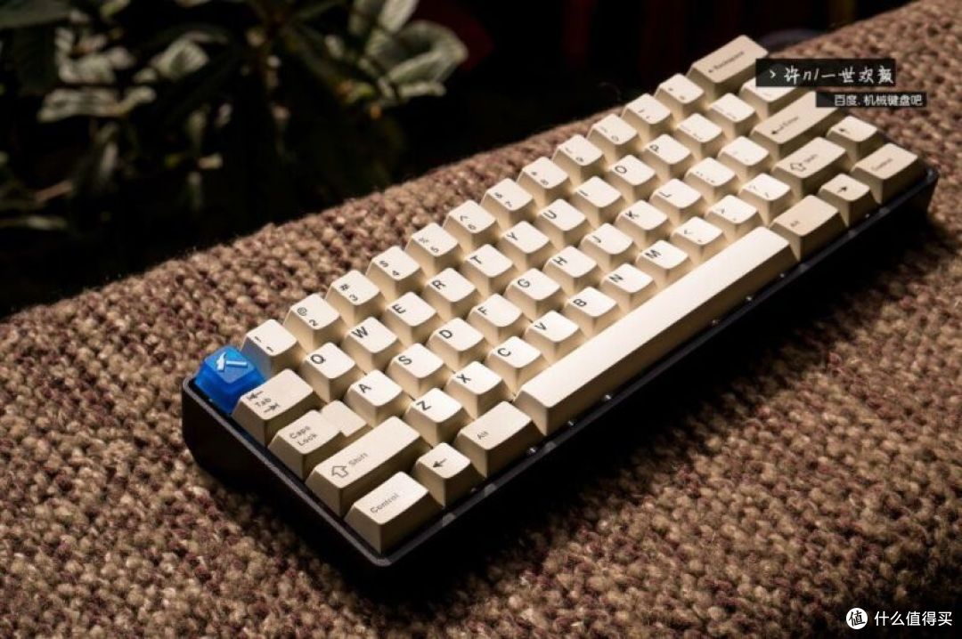 IKBC 白茶 C87 开箱_键盘_什么值得买