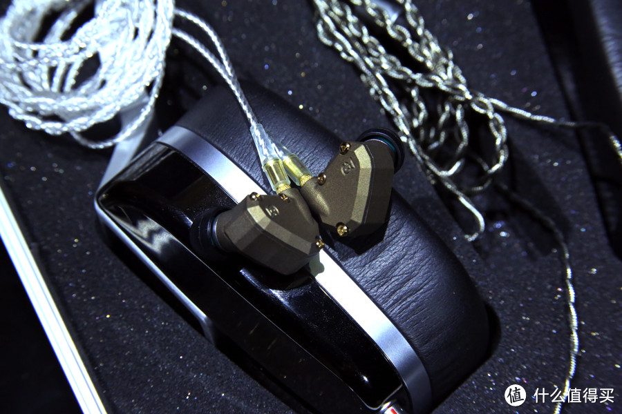 ALO Campfire Audio群星荟萃 织女星 仙女座 木星 新星 耳塞式耳机对比及介绍_耳塞式耳机_什么值得买