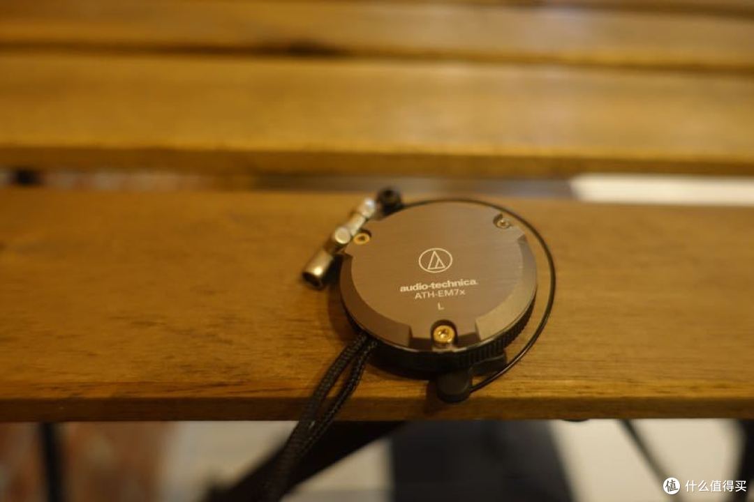 买完就后悔系列： audio-technica 铁三角 ATH-EM7X 耳挂式耳机 开箱评测_耳机_什么值得买