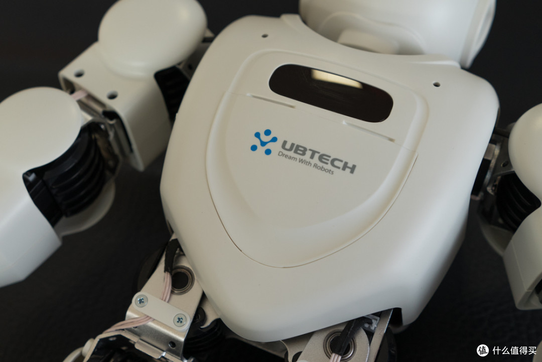 其乐无穷——Ubtech 优必选Alpha Ebot智能教育机器人众测报告_智能机器人_什么值得买