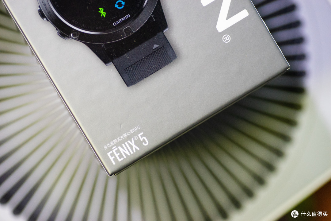 Fenix 5 PLUS系列解析、Fenix 5 开箱使用及与235对比横评_心率表_什么值得买