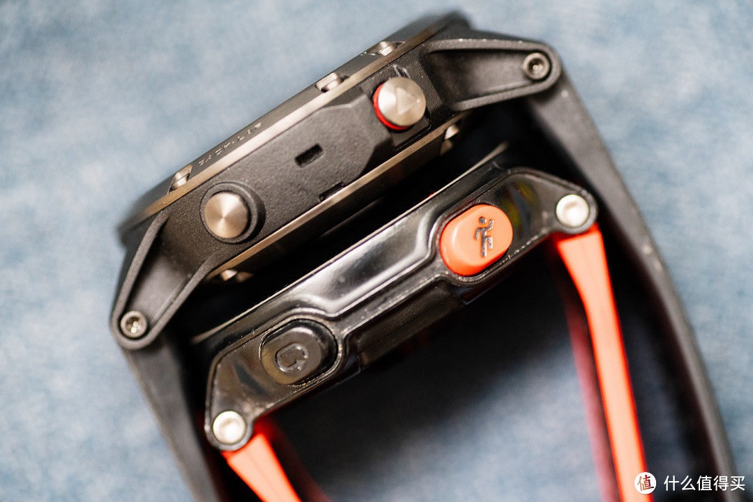 Fenix 5 PLUS系列解析、Fenix 5 开箱使用及与235对比横评_心率表_什么值得买