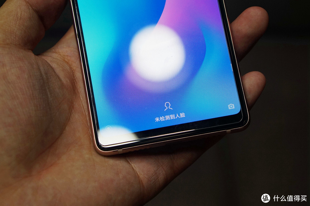 小米8SE 全面测评：小屏+710，值不值得买？_安卓手机_什么值得买