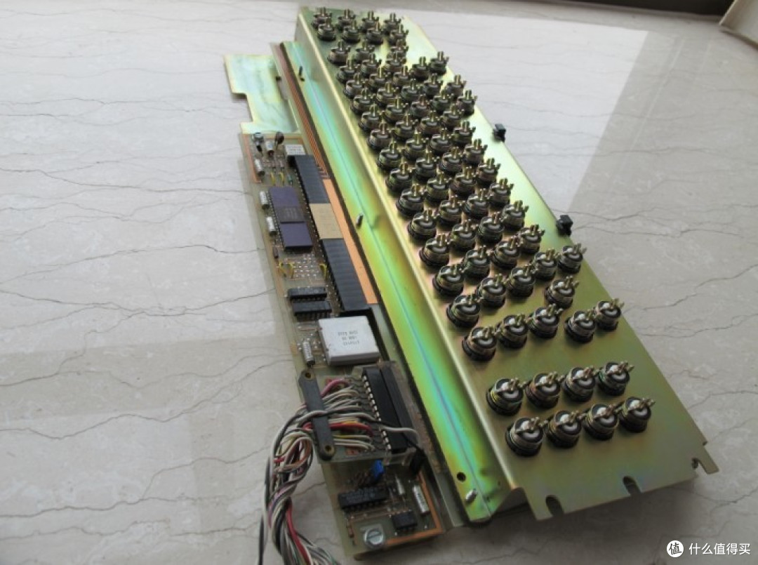 古董键盘——IBM 3278，Beam spring轴键盘_键盘_什么值得买