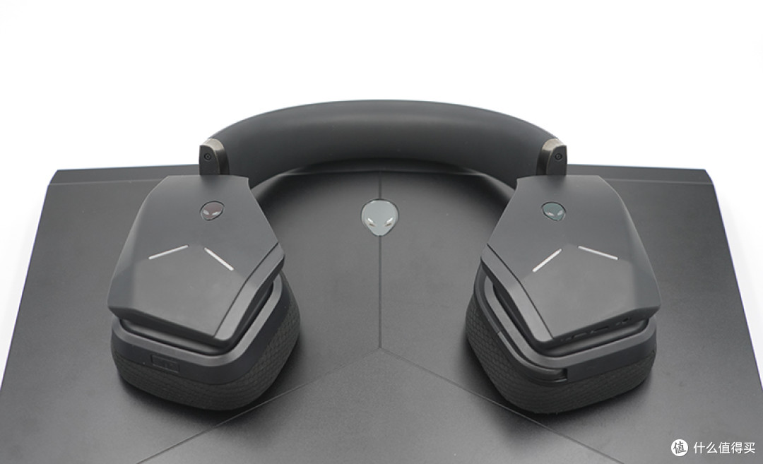 畅玩无拘束 Alienware AW988无线游戏耳机开箱评测_耳机_什么值得买