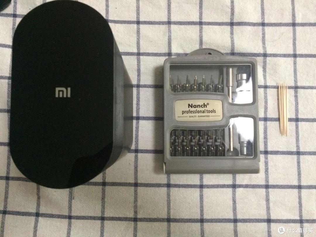 不折腾 篇一：家庭WiFi布网实战：小米路由器R1D破土而出三部曲-清灰+改散热_路由器_什么值得买