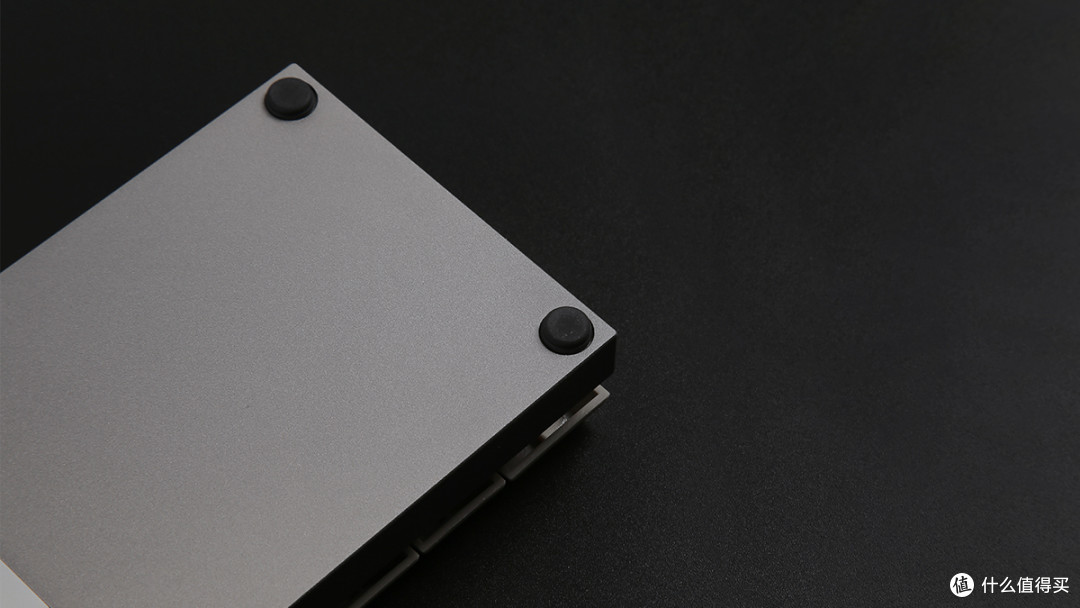 只有47枚按键的袖珍机械键盘怎么用？Vortexgear Core 40%评测_键盘_什么值得买