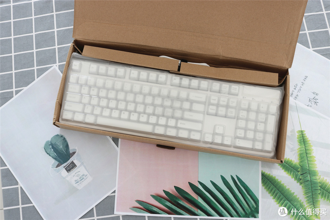 配置升级，入门好选择，GANSS高斯C系列GS104-C机械键盘体验_键盘_什么值得买