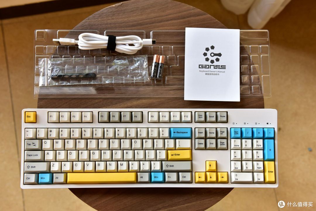 心动不止颜值，GANSS GS104D蓝牙双模机械键盘开箱评测_键盘_什么值得买