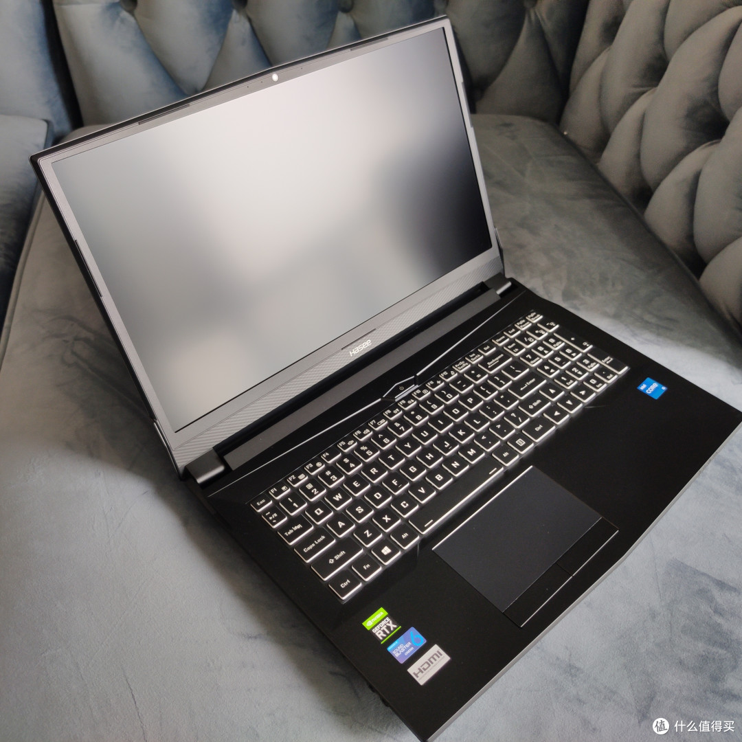 神舟TX8-CA5DP评测 英特尔I5-11400桌面处理器的RTX3060游戏本_游戏本_什么值得买