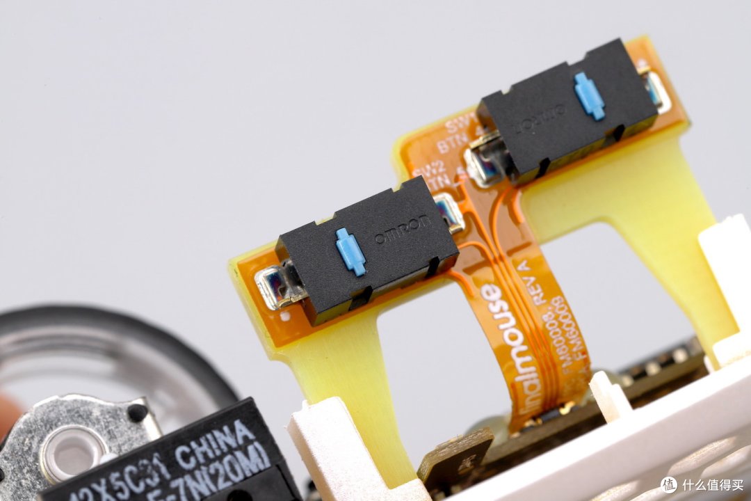 终极鼠标的含金量，Finalmouse Starlight-12 Zeus拆解_鼠标_什么值得买