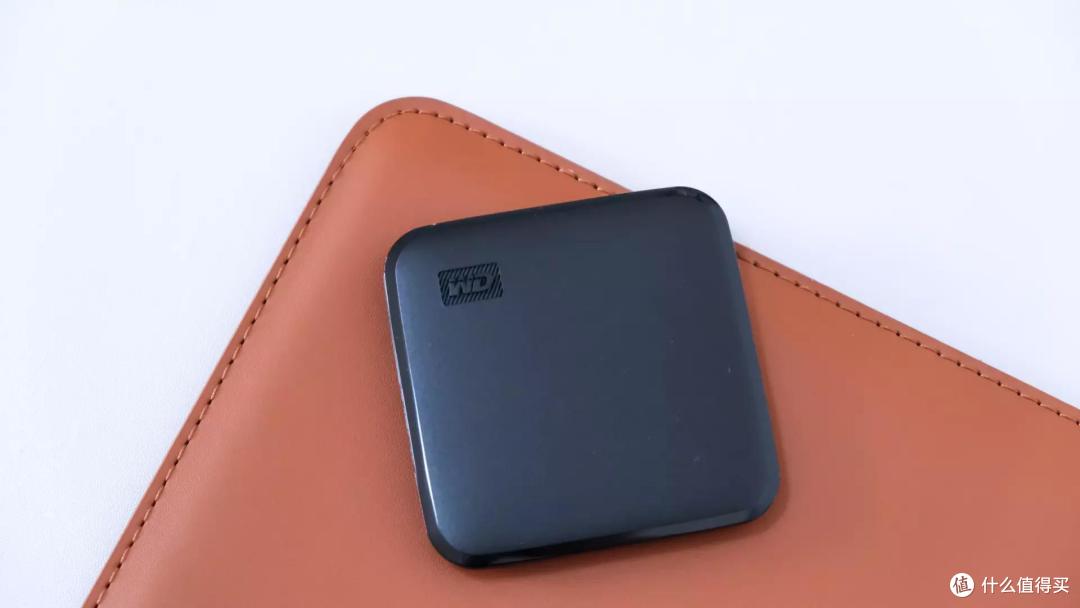 极小巧&高美感的移动固态硬盘有多香？WD Element SE 新元素上手体验_移动硬盘_什么值得买