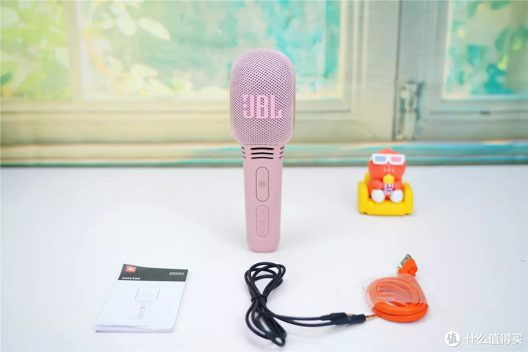 KTV随身携带，不仅能唱还能听--JBL KMC300无线K歌麦克风分享！_麦克风_什么值得买