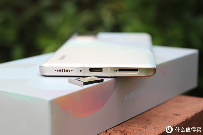 小米civi1s值得买吗_什么值得买