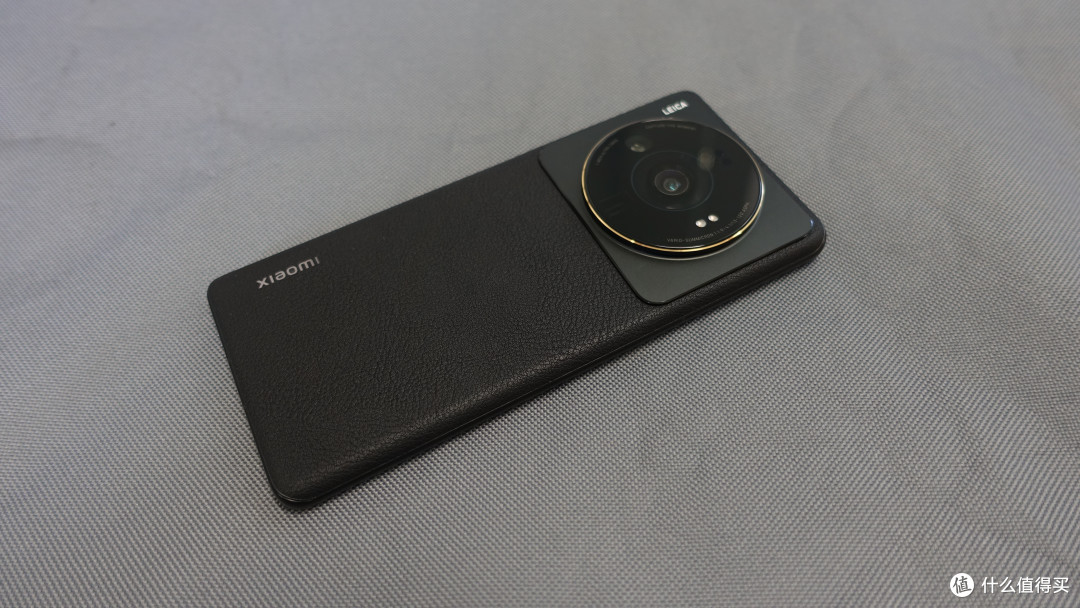 年轻人的第一台徕卡？小米12SU开箱简测_手机_什么值得买