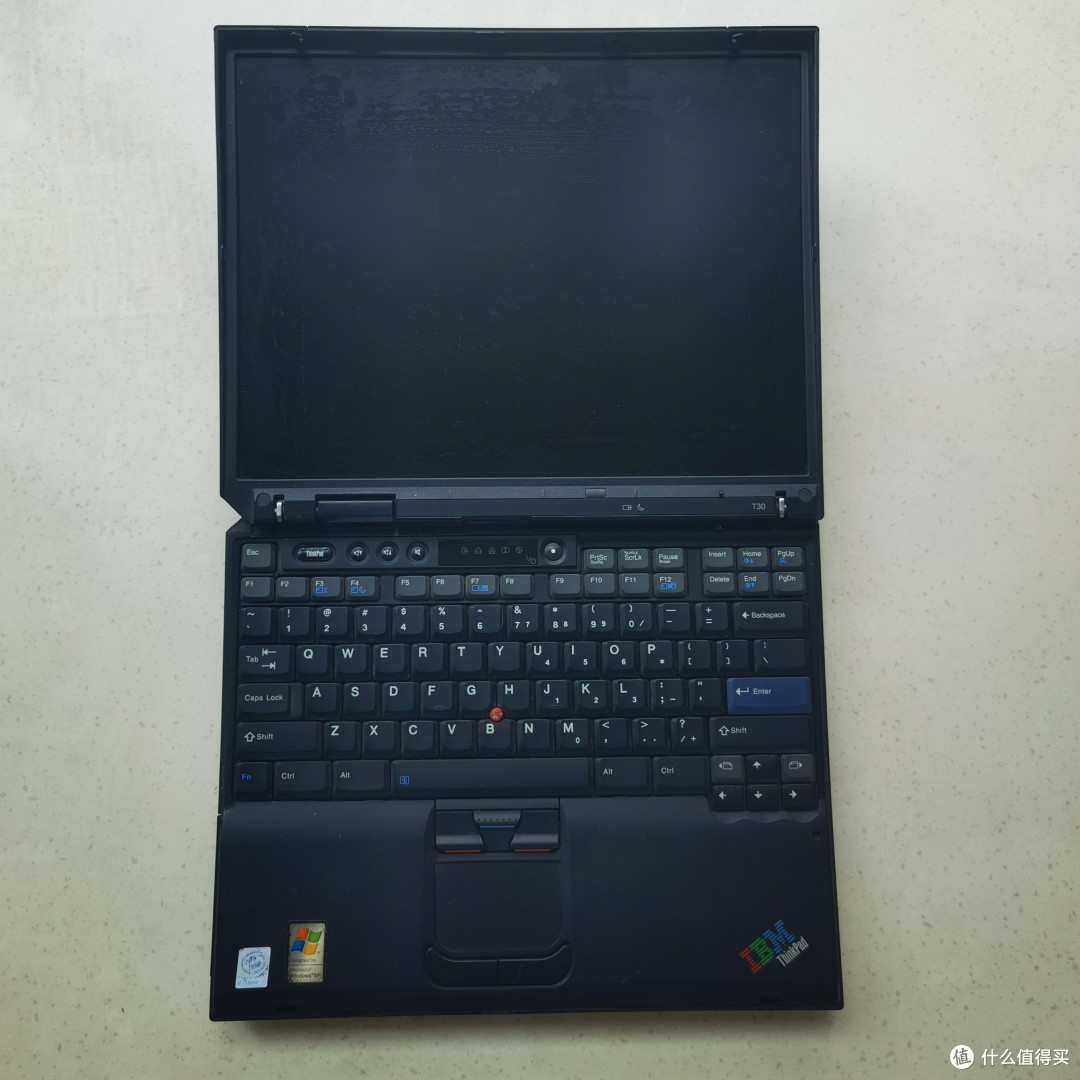 闲来无事翻出来一台IBM T30_笔记本电脑_什么值得买