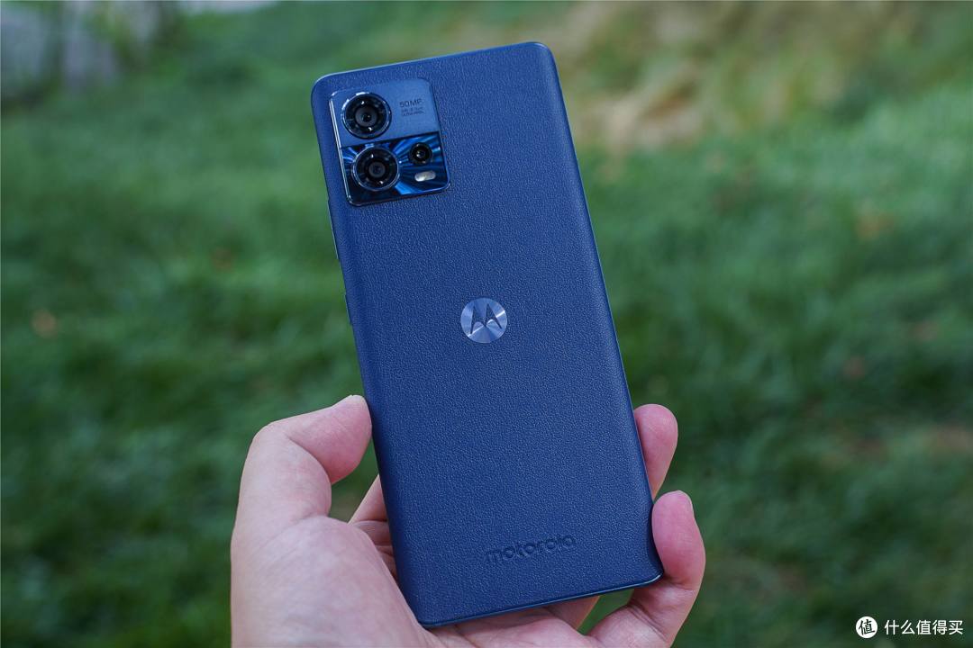 moto S30 Pro首发评测：无短板的全能轻薄旗舰_手机通讯_什么值得买