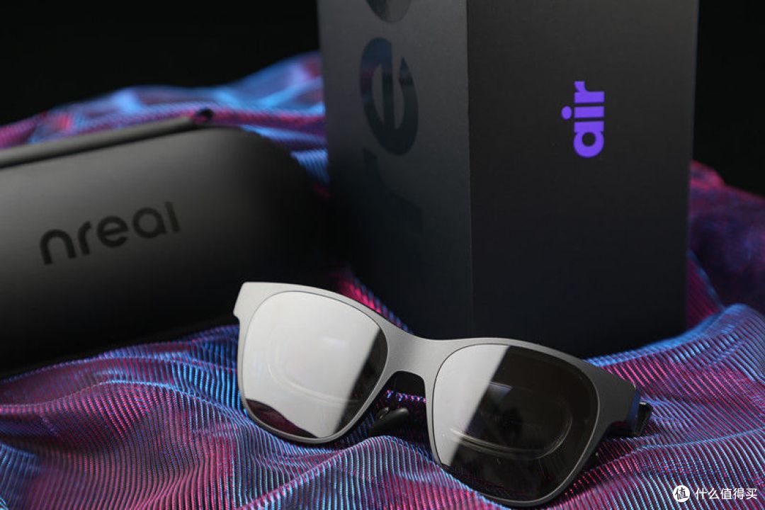虚拟让真实感“更强” Nreal Air AR眼镜体验有感_智能眼镜_什么值得买