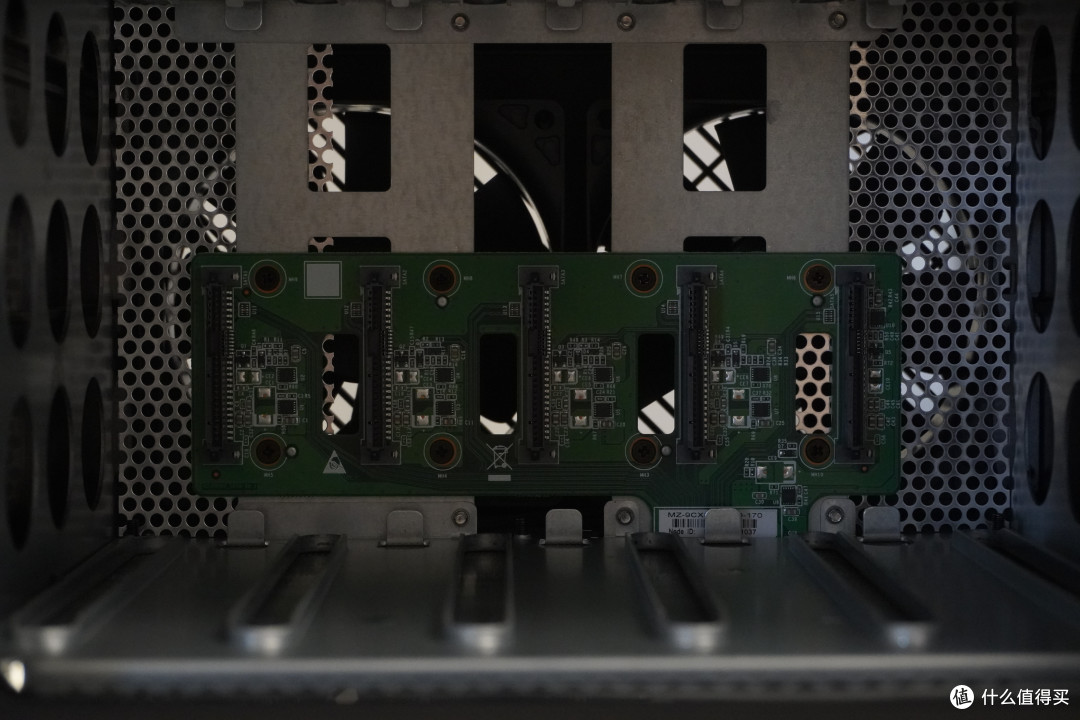 轻NAS里的战斗机，让小白也能轻松使用的联想个人云 X1s 使用体验_NAS存储_什么值得买