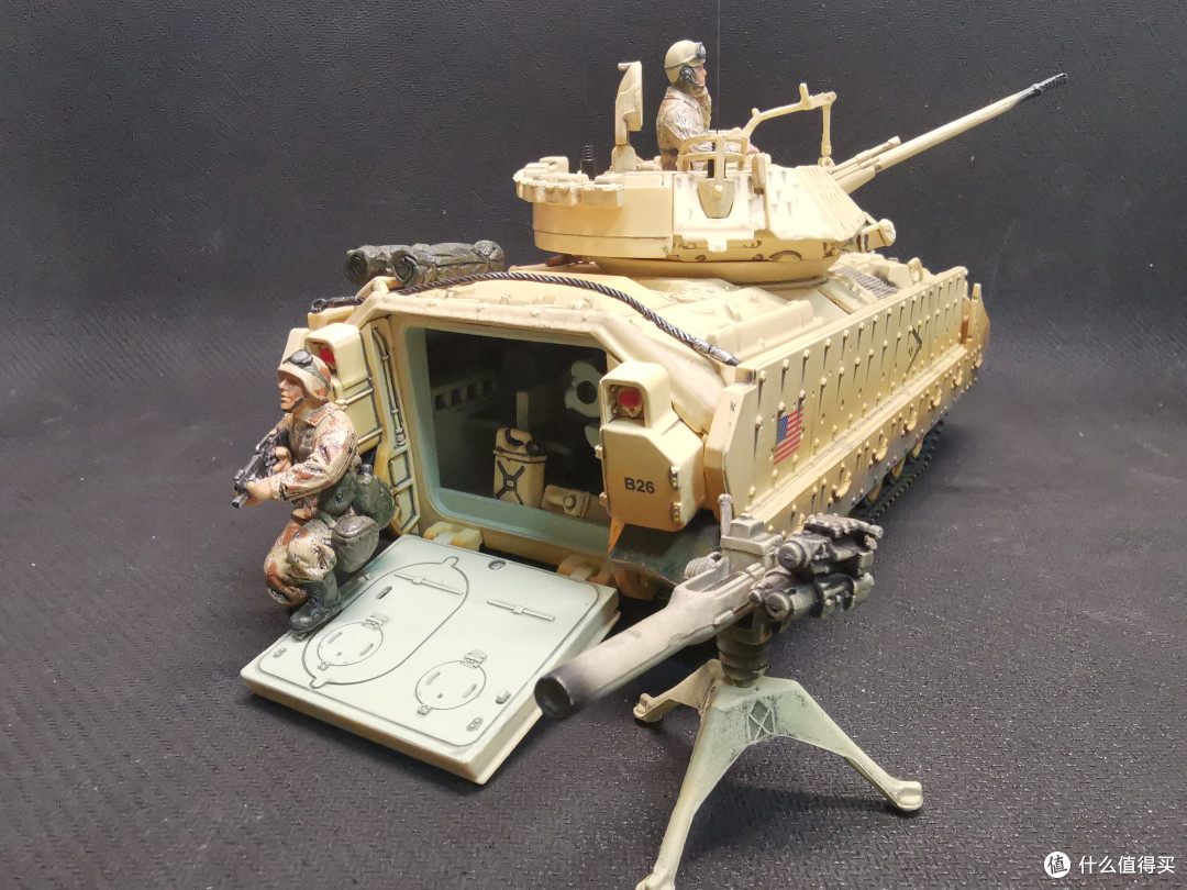 军火库 篇三十七：FOV 1:32 M2A2 Bradley 布雷德利步兵战车_模型_什么值得买