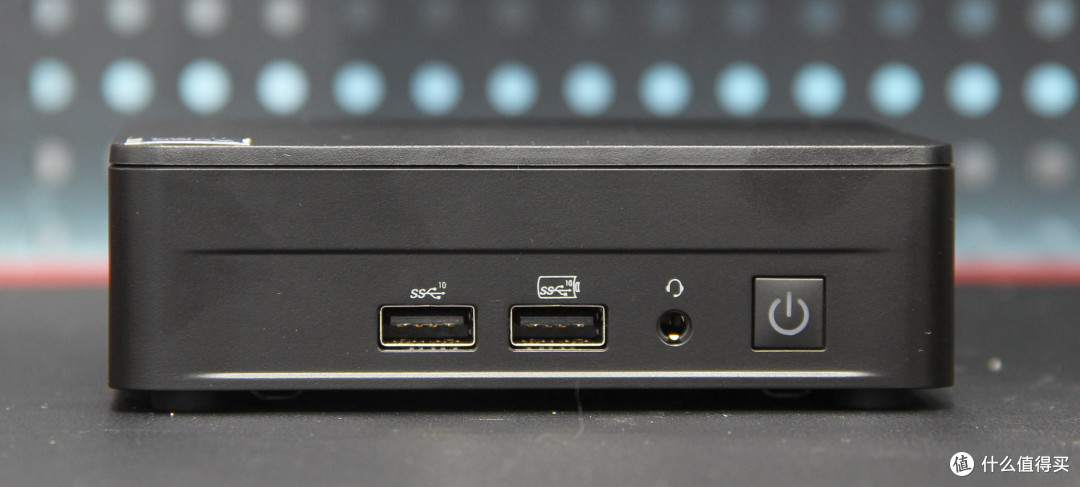 极速测评！鲁大师壕爽给百万分的NUC，12代i7超迷你来袭_电脑整机_什么值得买
