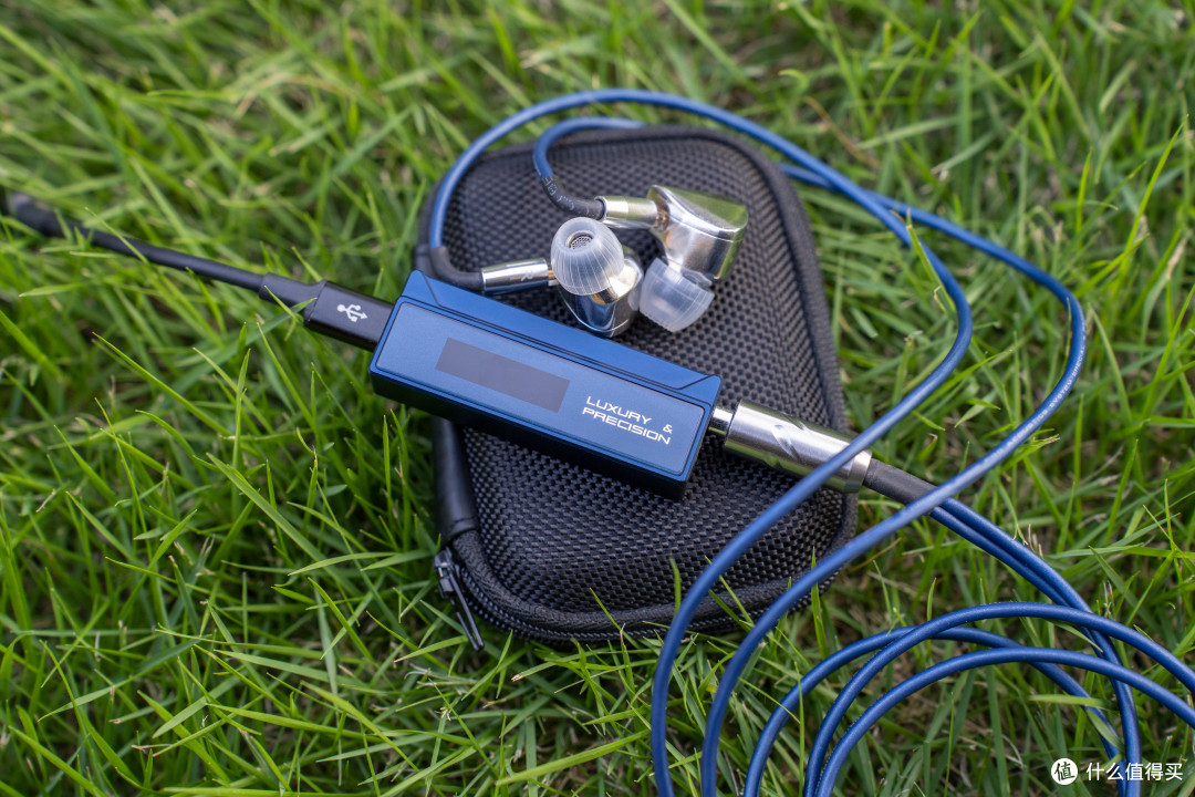 索尼降噪豆能干翻小尾巴配千元塞吗？WF1000XM4 VS W1-131_耳机放大器_什么值得买