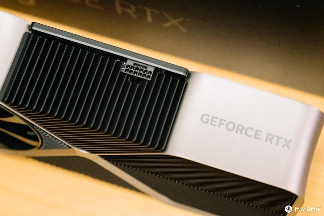 NVIDIA GeForce RTX 4090 Founders Edition开箱：仪式感拉满_显卡_什么值得买