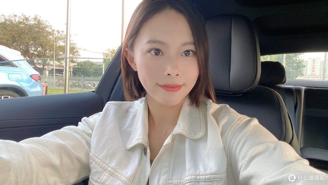 我不是冤种，抄底22款奔驰C260L，30岁前的第一辆车，颜值与性能并存的理智选择_汽车整车_什么值得买