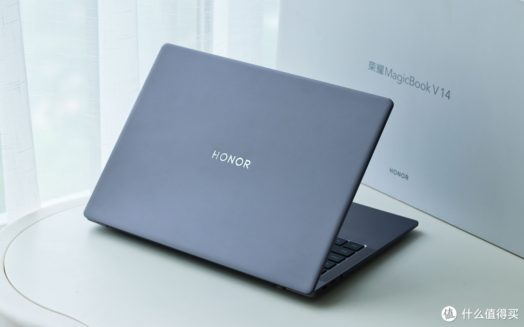 高端笔记本深度横评｜华为MateBook 14s、荣耀MagicBook V14、联想小新Pro14谁才是22年轻薄本机皇？_超极本_什么值得买