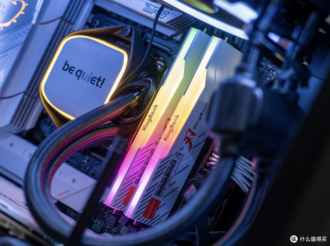 平民法拉利再升级，金百达 刃 3600 CJR RGB内存测评_台式机内存_什么值得买