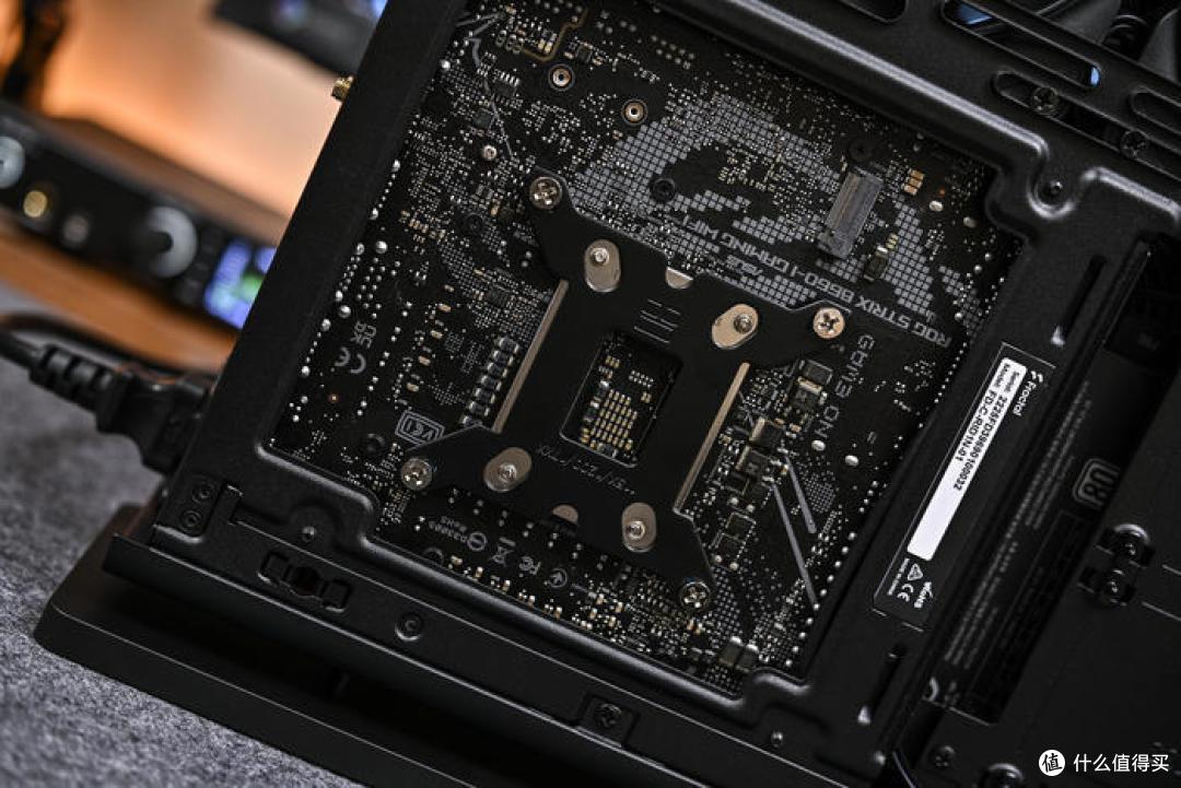 装一台立卧两用HTPC——ROG B660I+分形工艺 Ridge机箱装机展示_电脑配件_什么值得买