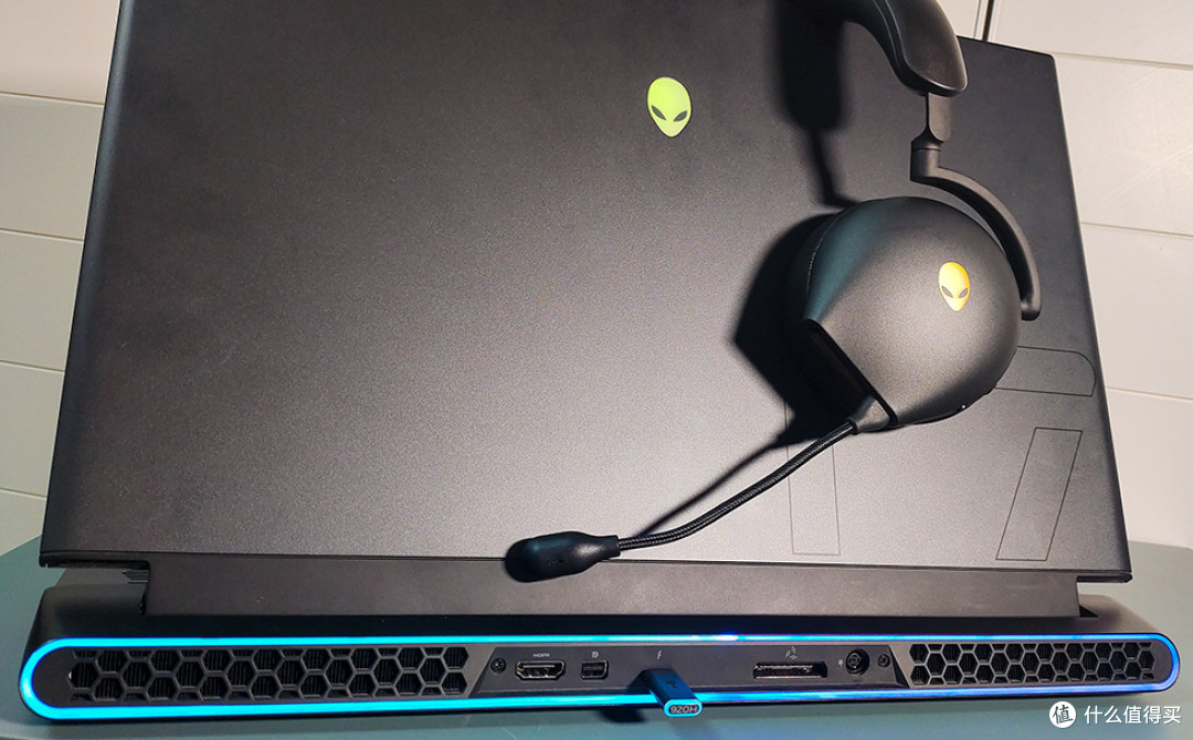 外星人2022年度音频大旗舰Alienware AW920H三模无线耳机_耳机_什么值得买