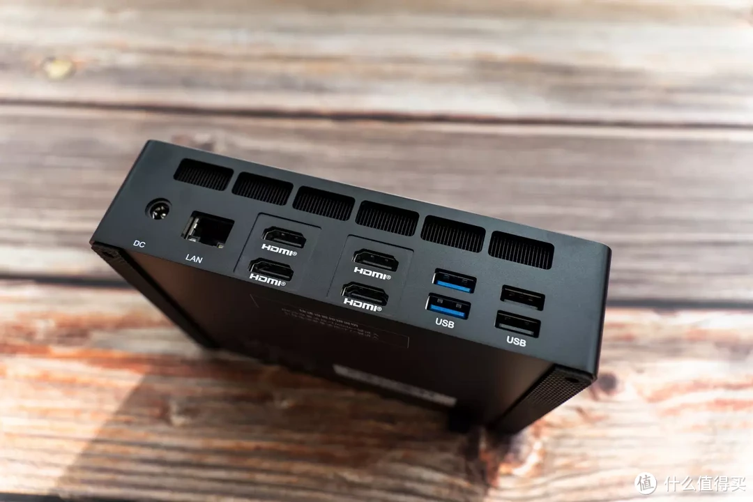 搭载 AMD 最强核显 680M 零刻 GTR6 深度评测_台式机_什么值得买