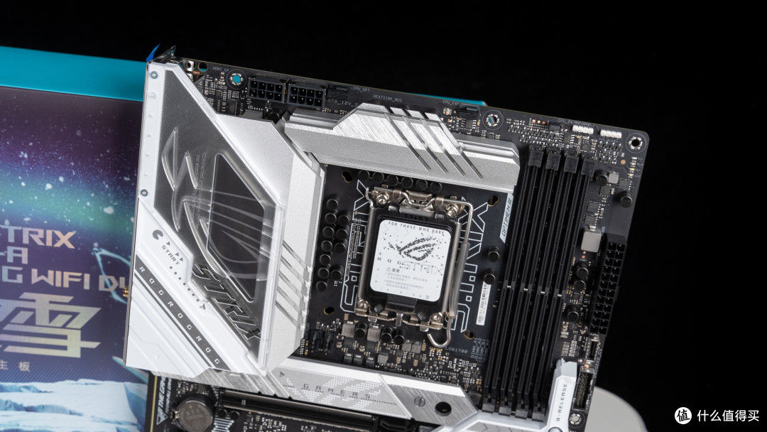 13700K+Z790 D4吹雪华硕全家桶+电竞叛客RTX 4090—真·弹药库纯白装机！_CPU_什么值得买