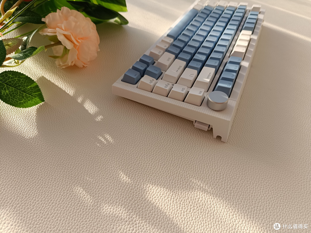 客制化键盘的春天，平民也能玩得起，雷咖泽KW75S机械键盘_键盘_什么值得买
