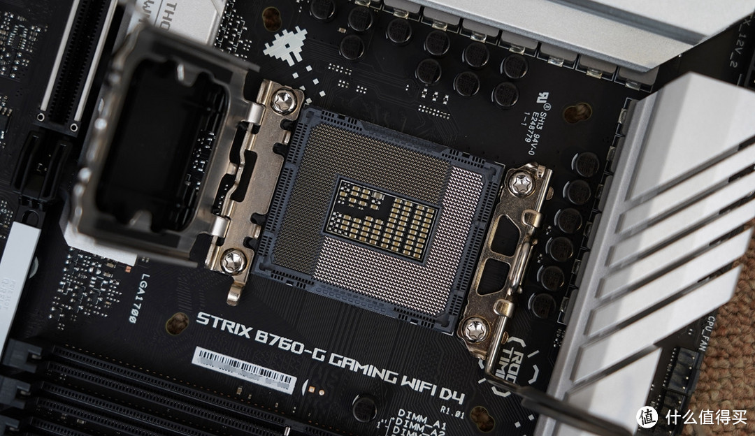 13代非K U的好座驾，ROG STRIX B760-G GAMING WIFI D4小吹雪评测及装机体验_主板_什么值得买