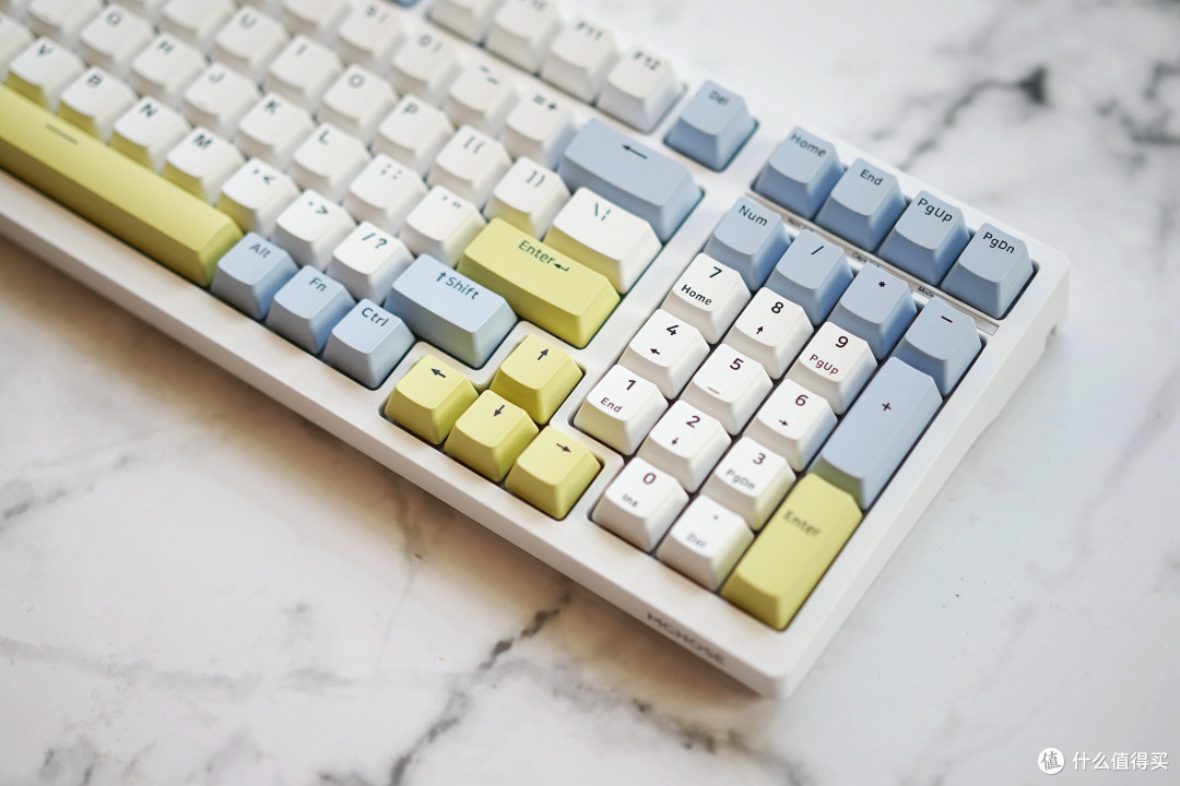这款98%配列的键盘居然不到300元，难道只为交个朋友？——迈从K980机械键盘测评体验_键盘_什么值得买